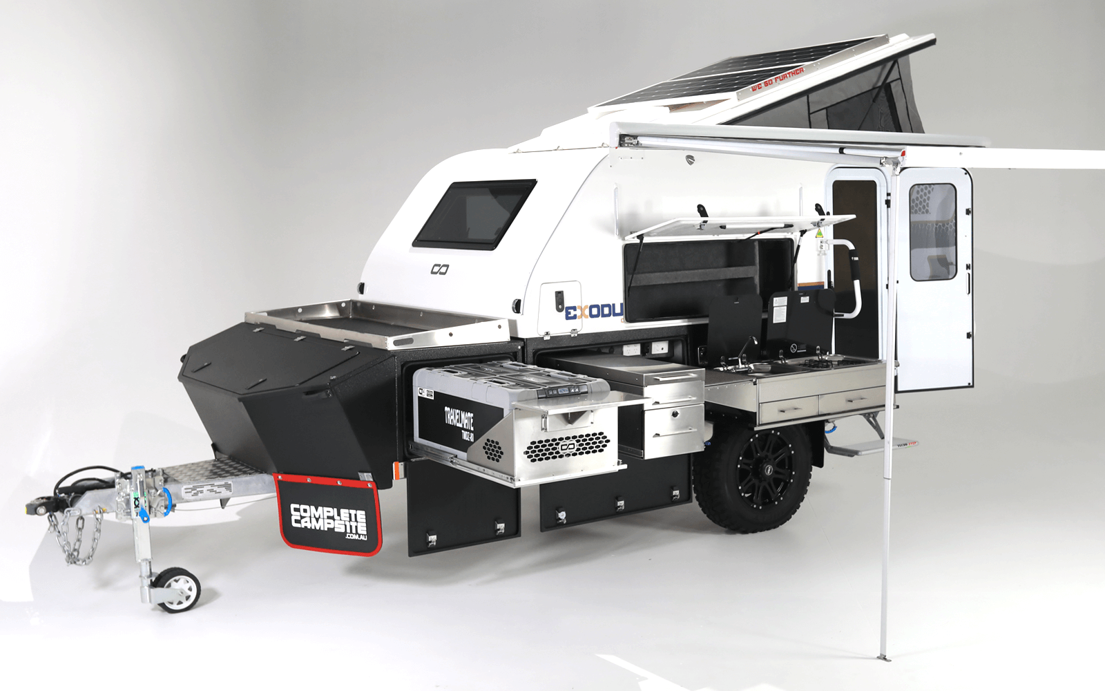 Hybrid Campers & Caravans: Choose [Today] The Best Option For You!